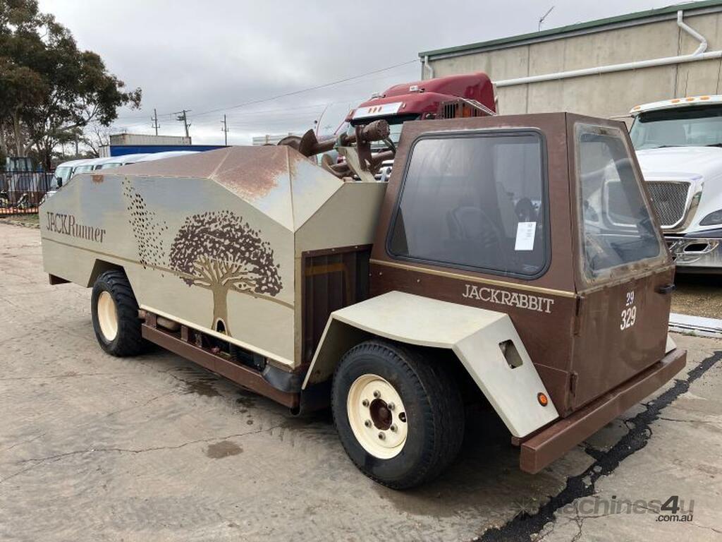 Buy Used 2019 Jack Rabbit 3036 Trucks in , - Listed on Machines4u