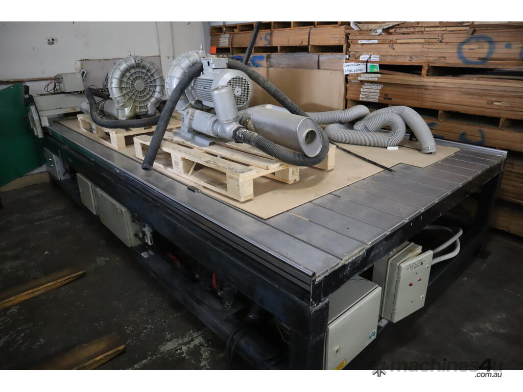 Used multicam SERIES IIIS Flatbed Nesting CNC (1023600)
