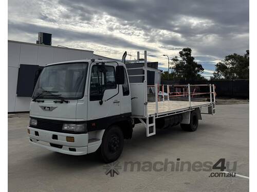 Buy Used 1995 Hino 1995 HINO FD Trucks (1089000) - Listed on Machines4u