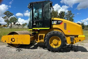 Caterpillar Roller Compactor - New & Used Caterpillar Roller Compactor ...