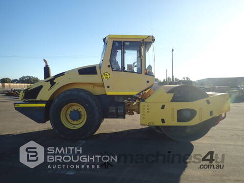 Used 2004 BOMAG BW211D-4 SMOOTH DRUM VIBRATORY ROLLER Single Drum ...