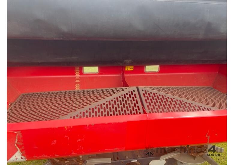 Used Super Spreader Kverneland Super Spreader Twin Spin 3PL 1300kg 3PL ...