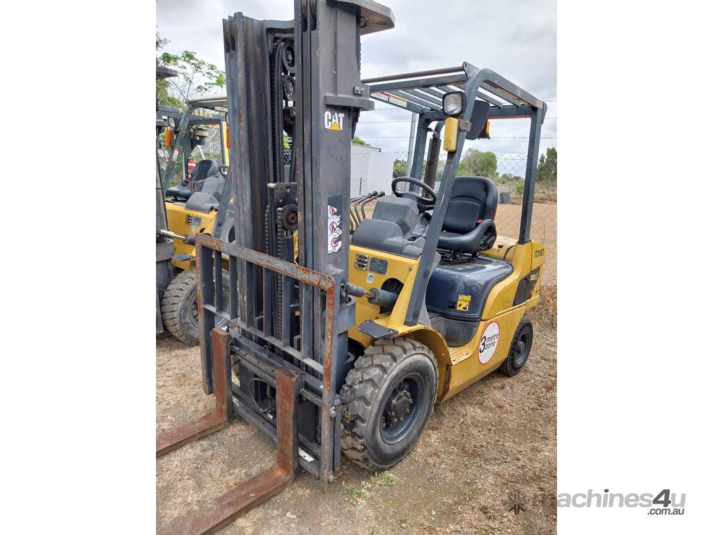 New 2011 Caterpillar DP25N Counterbalance Forklifts (923300)
