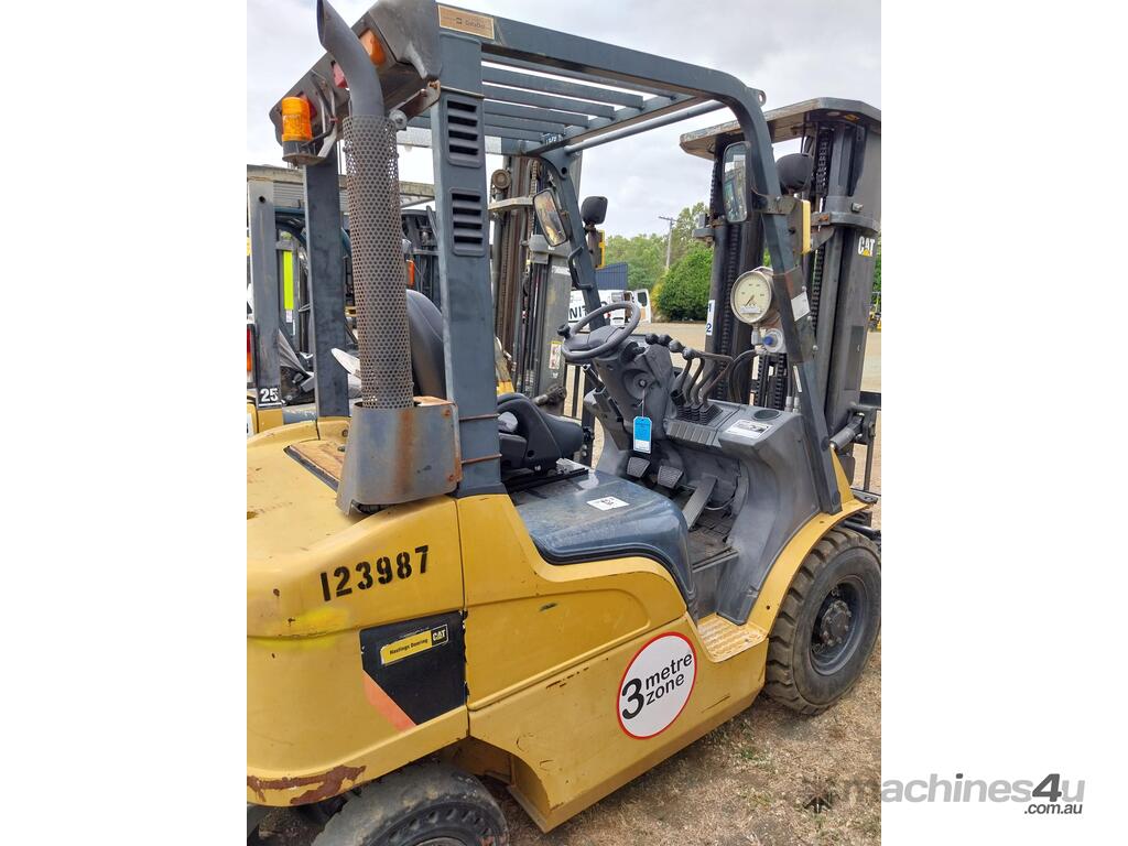 New 2011 Caterpillar DP25N Counterbalance Forklifts (923300)
