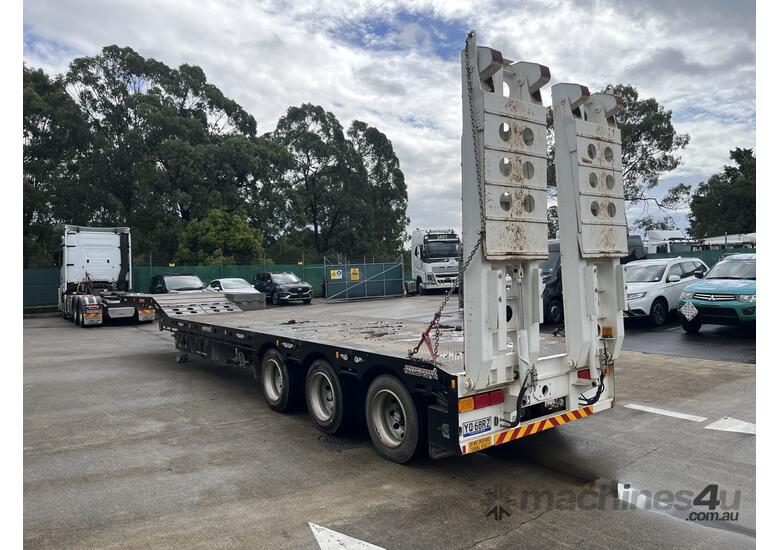 Buy Used liberty freightmore 2021 Liberty Freightmore ST3 Road Train ...