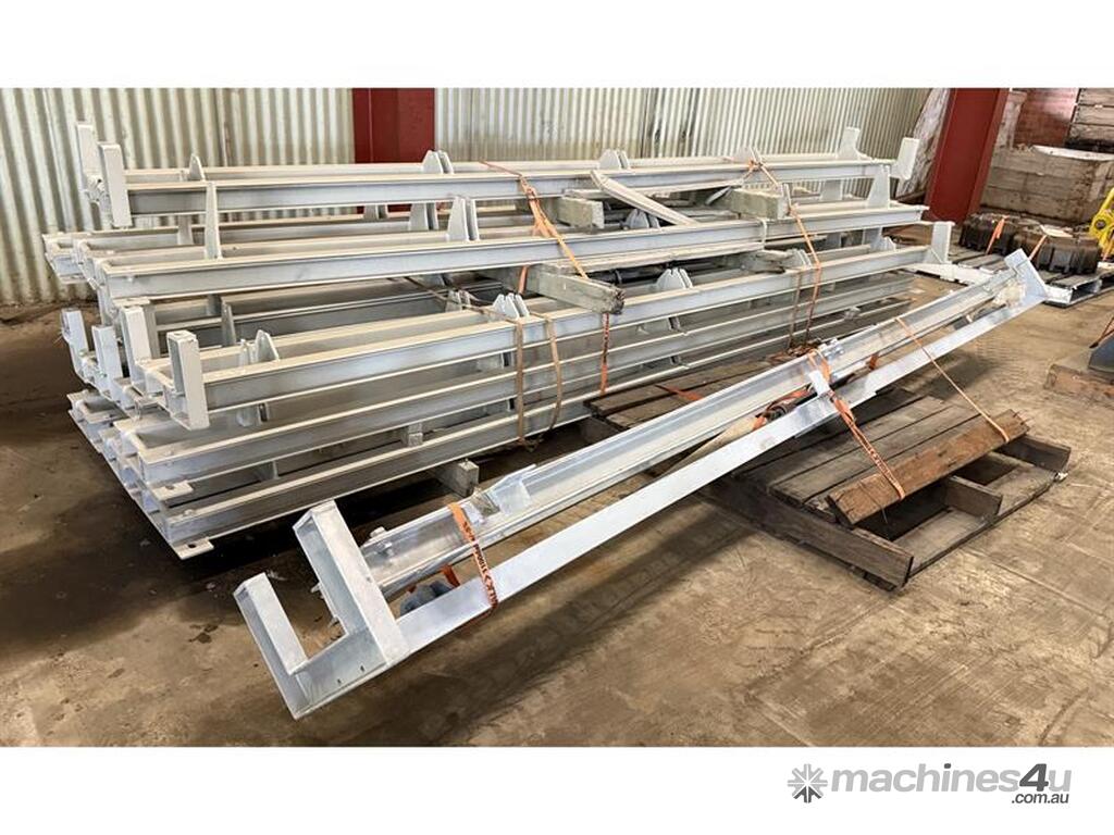 Used BUNDLE OF FRAMES BUNDLE OF FRAMES (1129601)