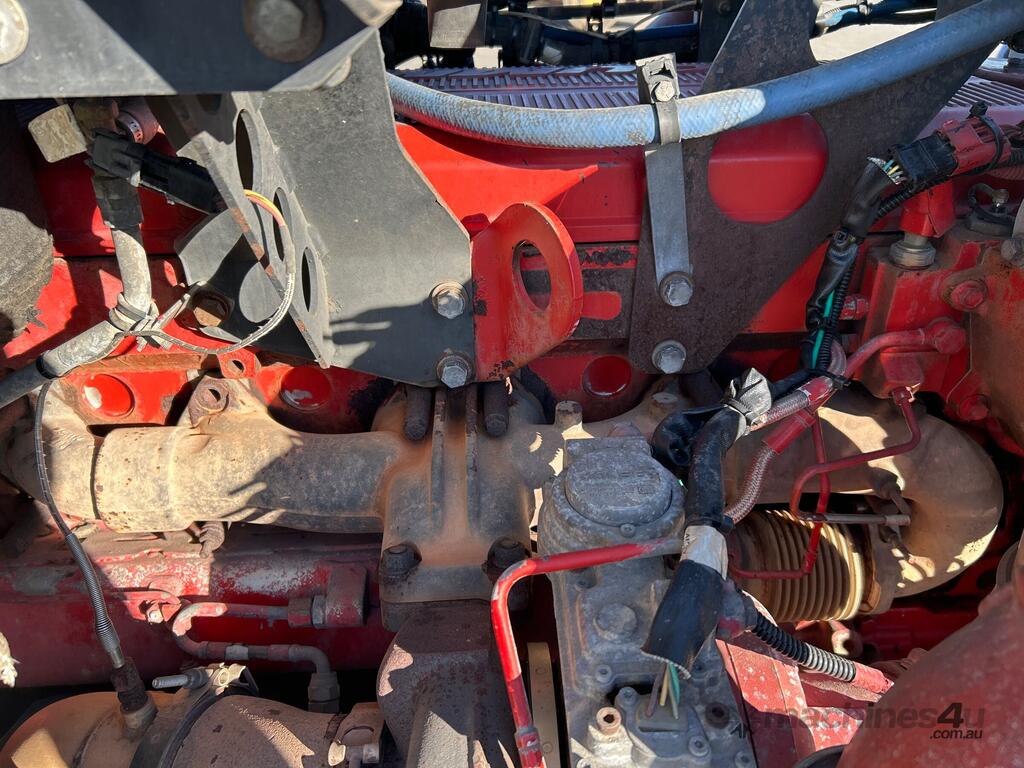 Buy Used 2012 Kenworth T403 Day Cab Trucks (1136301)