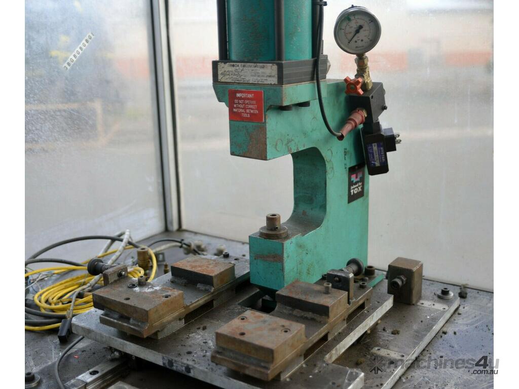 Used TOX Pressotechnik S8 30 50 6D C Frame Hydraulic Presses (699201)
