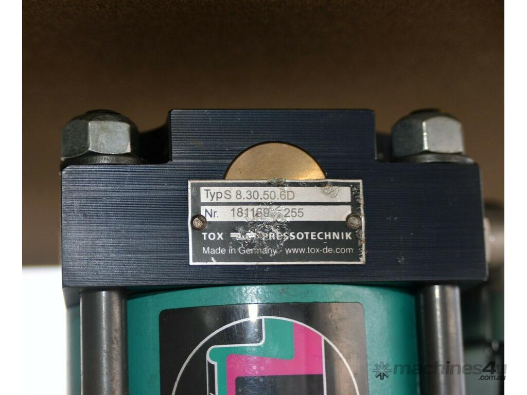 Used TOX Pressotechnik S8 30 50 6D C Frame Hydraulic Presses (699201)