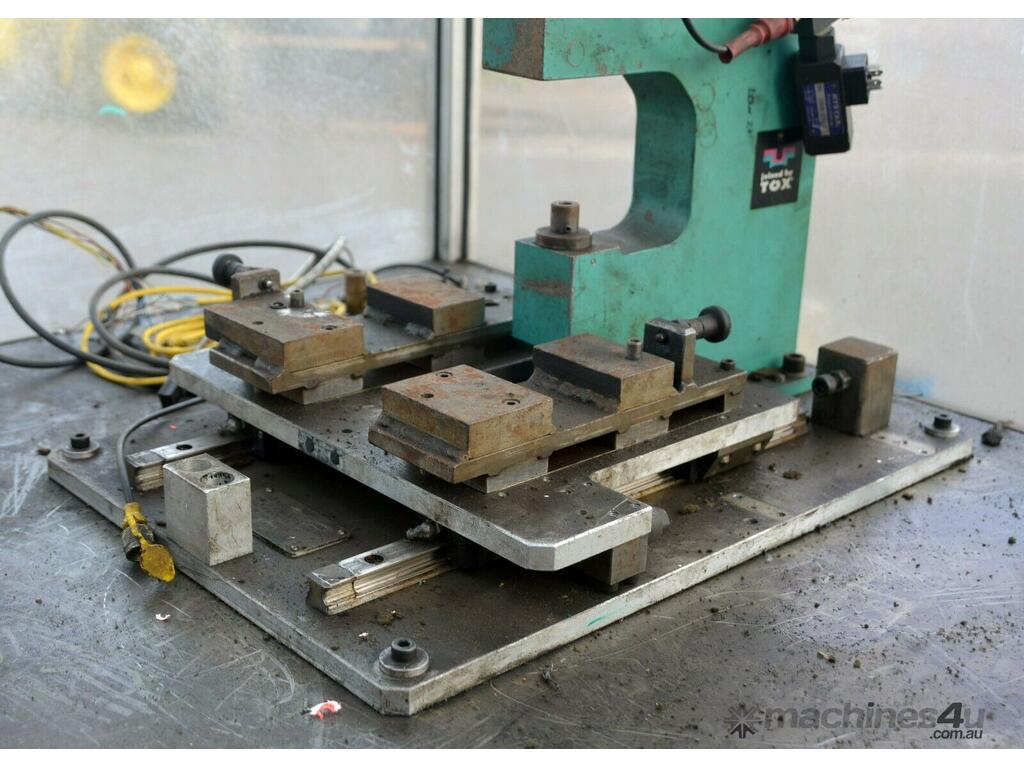 Used TOX Pressotechnik S8 30 50 6D C Frame Hydraulic Presses (699201)