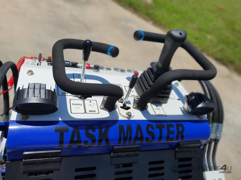 New 2022 Taskmaster TASKMASTER Mini Loader - Track Drive - 23 hp Petrol ...