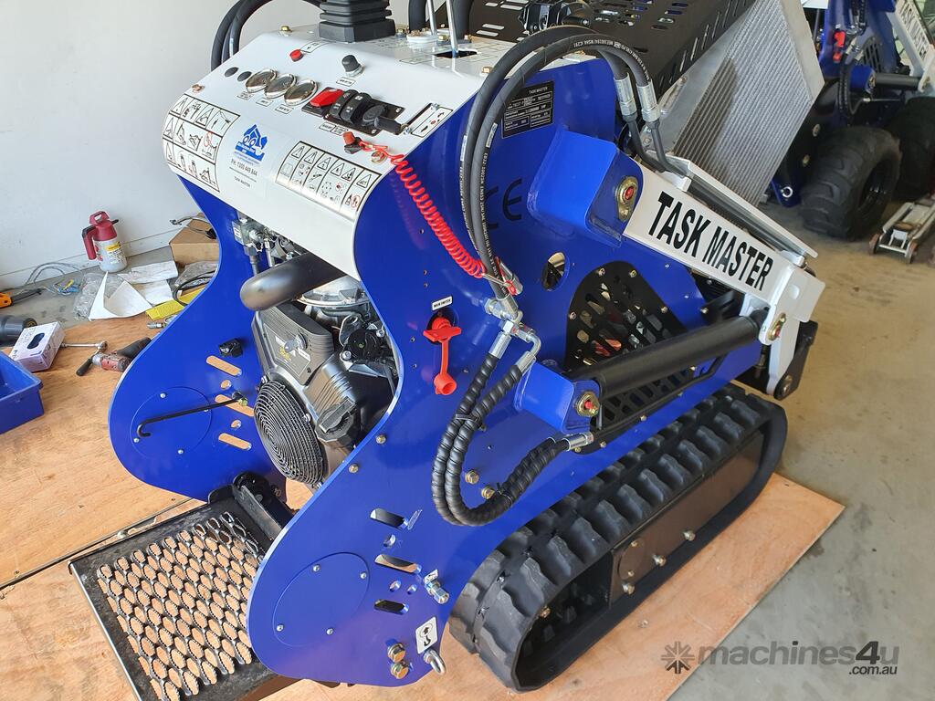 New 2022 Taskmaster TASKMASTER Mini Loader - Track Drive - 23 hp Petrol ...
