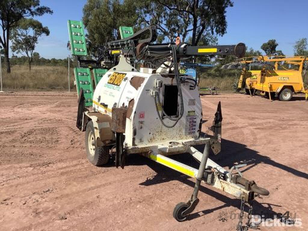 Used 2013 prolite 2013 ProLite 75H2400W-6LEDDC-CHN Single Axle Light ...