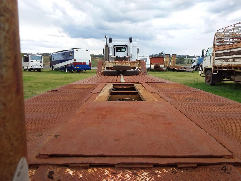 Buy Used 1996 Kenworth K100 Float Trailer (1028710)