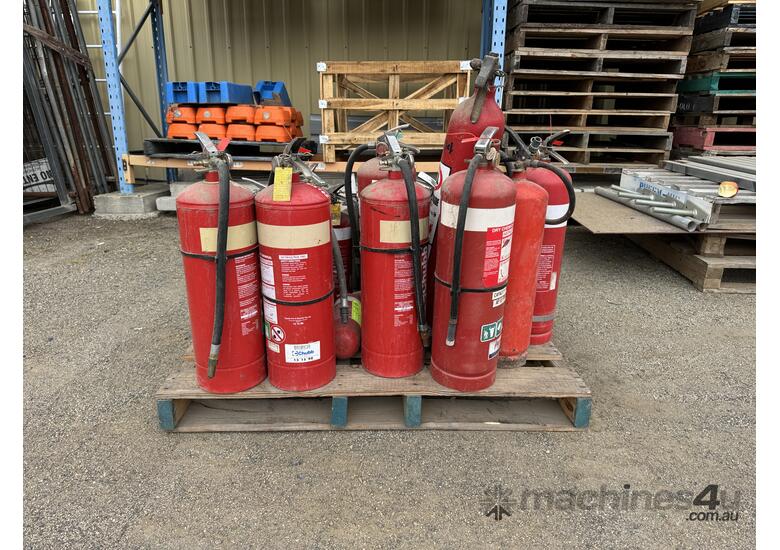 Used Assorted Fire Extinguishers in , - Listed on Machines4u