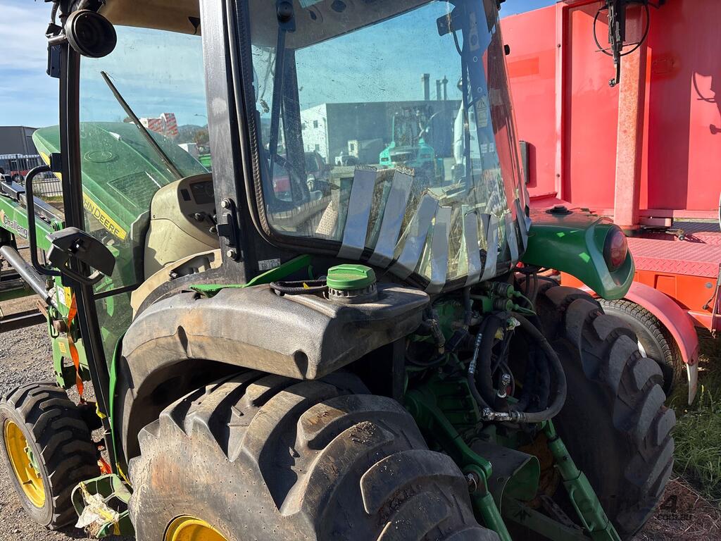 Used John Deere 3045R 4WD Tractors 0-79hp (1119610)
