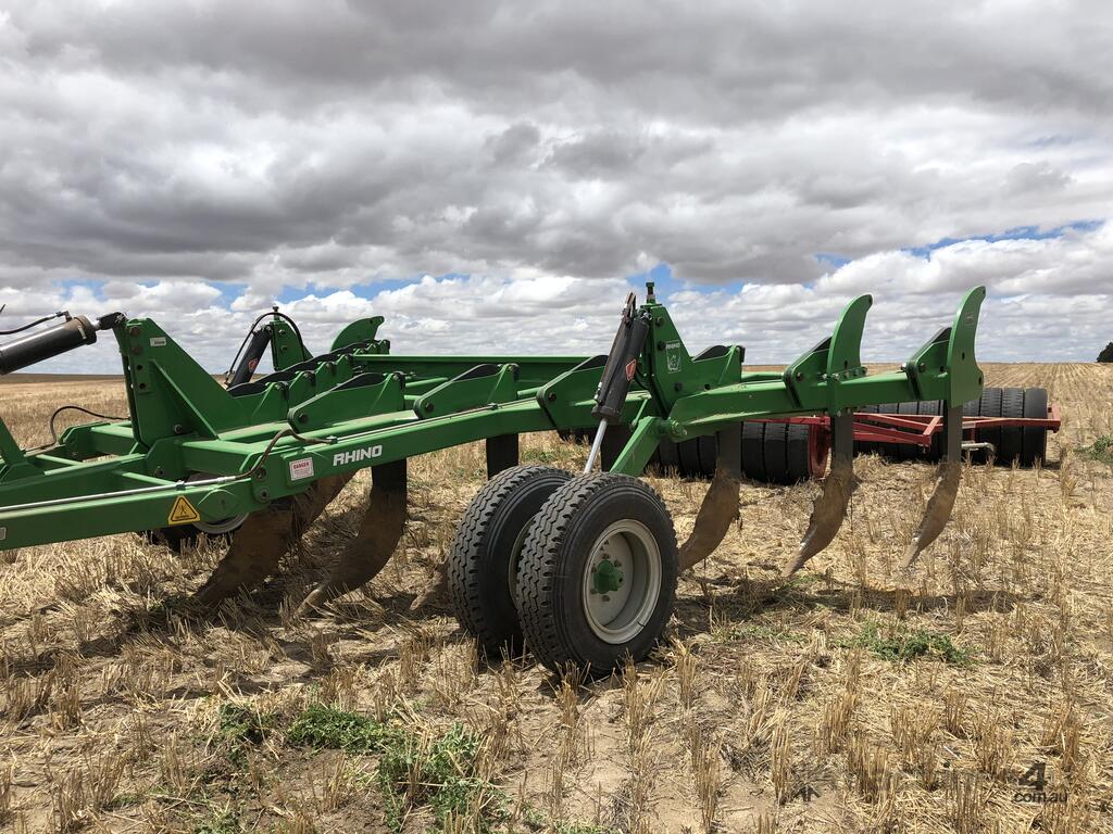 New 2025 gessner 9-SHANK Tractor Ripper (602710)