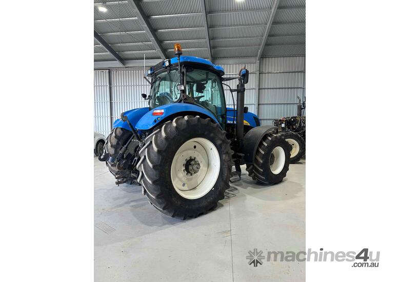 Used 2007 New Holland T7060 Tractors (925210) - Listed on Machines4u