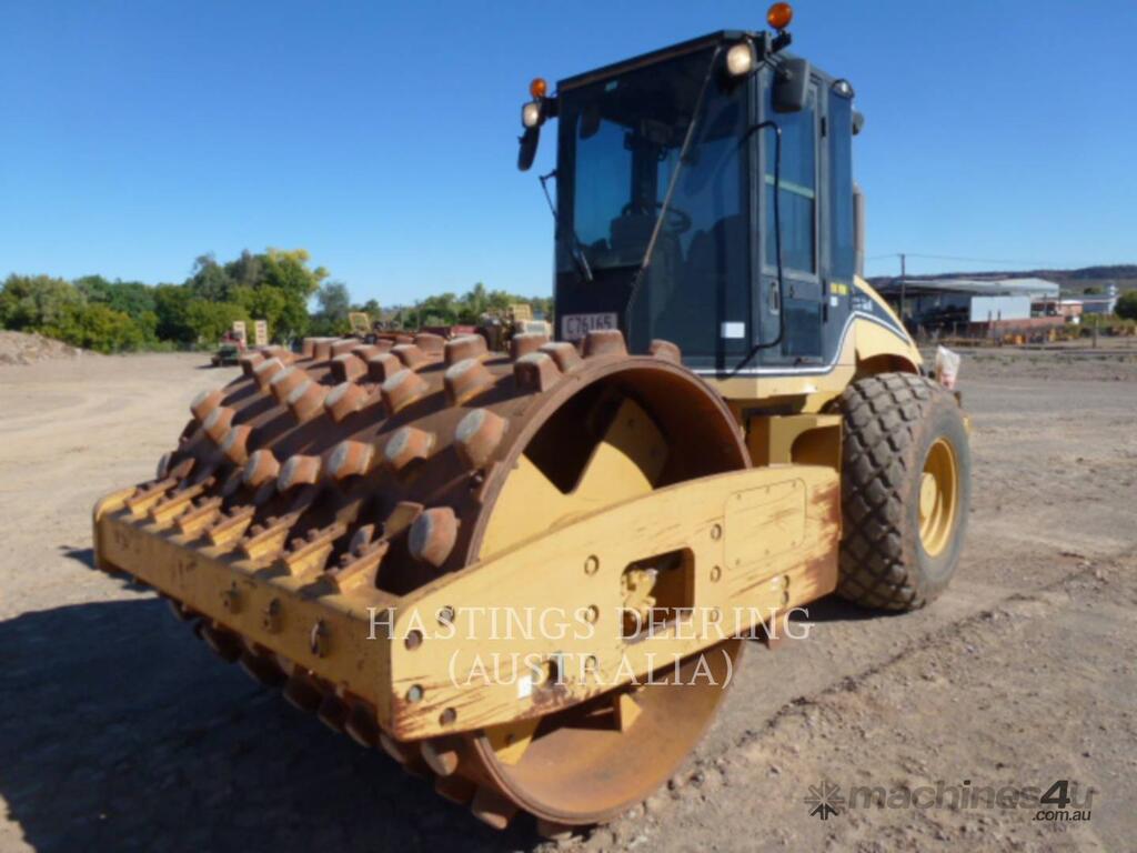 Used 2004 Caterpillar CS563E Single Drum Smooth Rollers in , - Listed ...