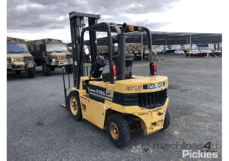Used daewoo Daewoo D 25S Counterbalance Forklifts in , - Listed on ...