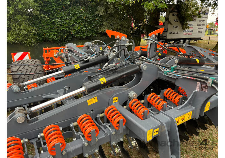 New MANDAM Mandam SAL 6 Offset Discs Tillage Equip Disc Ploughs (866511 ...