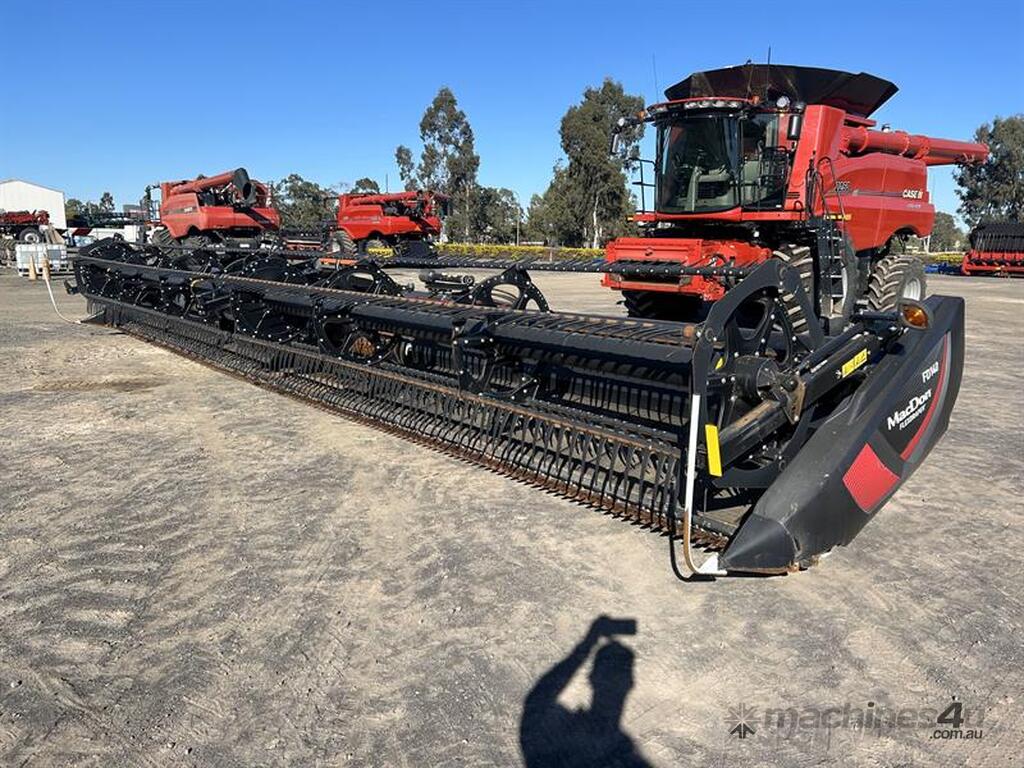 Used 2021 macdon 2021 MACDON FD140 Flex Front Combine Harvester in ...