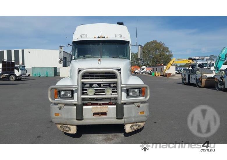 Buy Used Mack Mack Fleet Liner 470 Trucks (1075812) - Listed on Machines4u