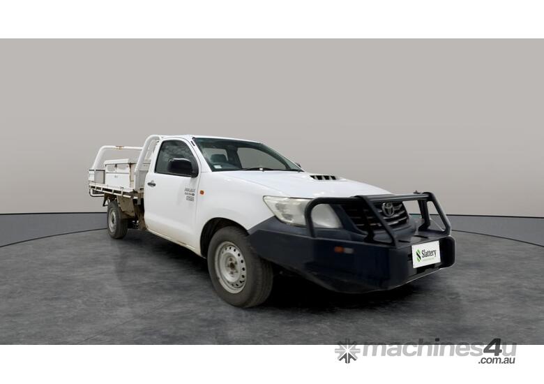 Buy Used 2015 Toyota 2015 Toyota Hilux Workmate 4X2 Single Cab Ute Utes ...