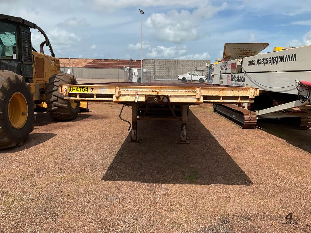 Buy Used 1971 holland 1971 Holland 40ft Flat Top Trailer Trailers (1112512)