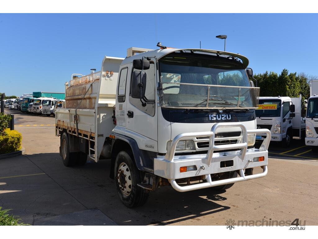 Buy Used 2007 Isuzu FVR Crane Trucks in , - Listed on Machines4u