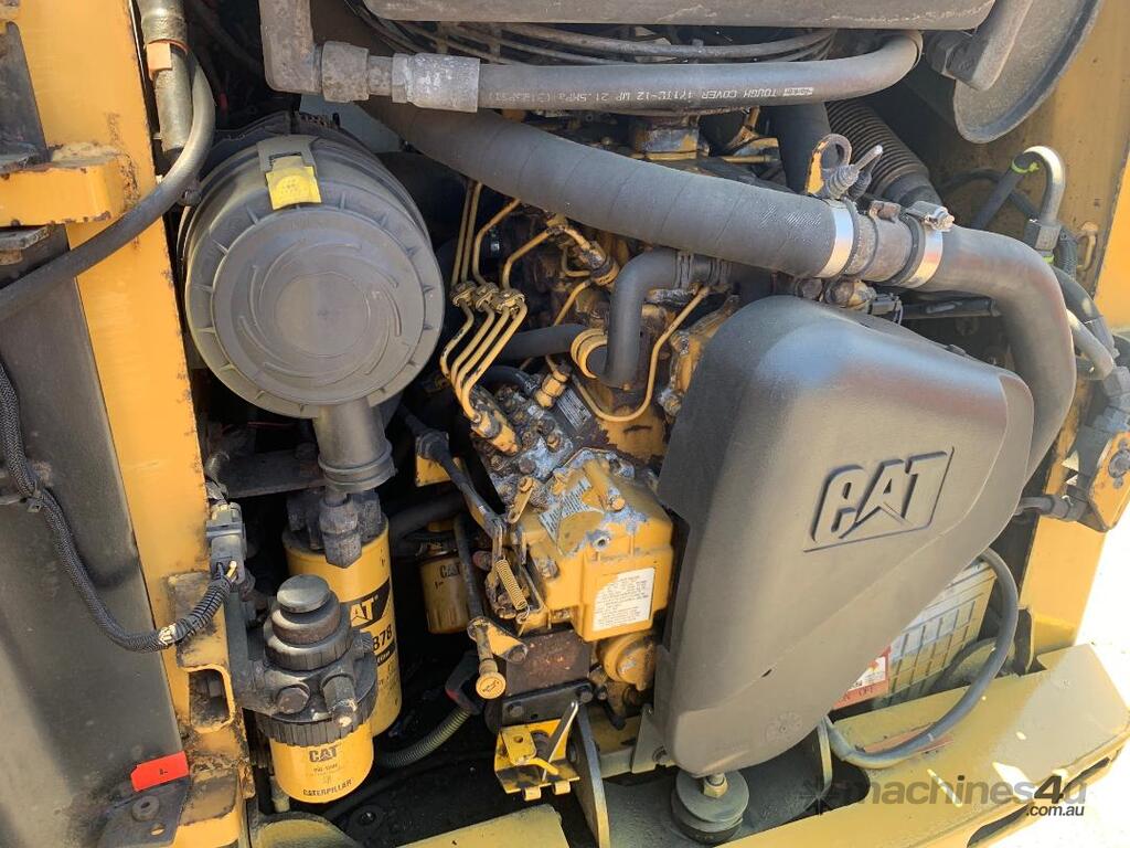 Used 2005 Caterpillar 226B Skid Steer Loaders in BROOKLYN, VIC