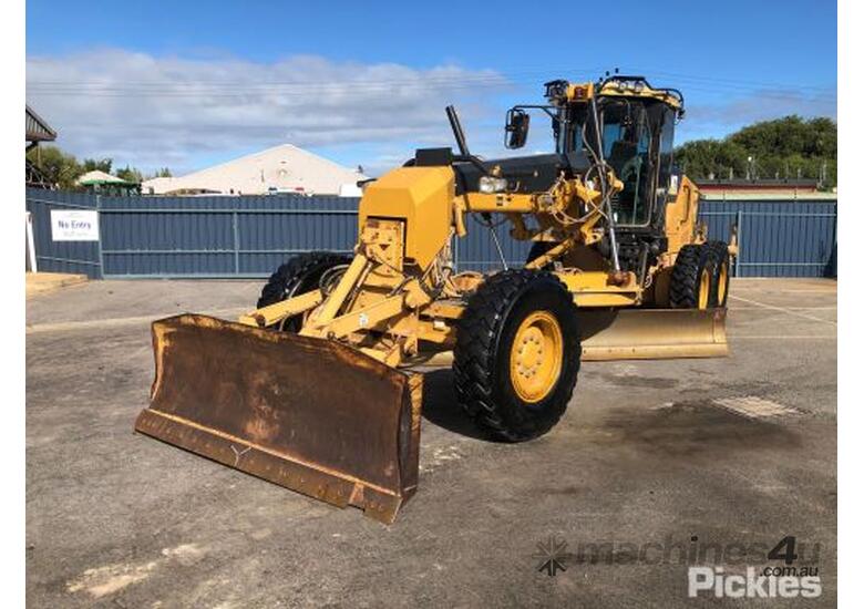 Used Caterpillar 12M Grader in , - Listed on Machines4u