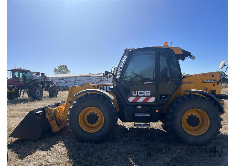 Used 2021 jcb 2021 JCB 560-80 TELEHANDLER w ATTACHMENTS Telehandler in ...