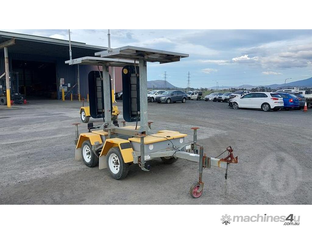 Buy Used ventech Ventech PTL 300 Front Trailers in , - Listed on Machines4u