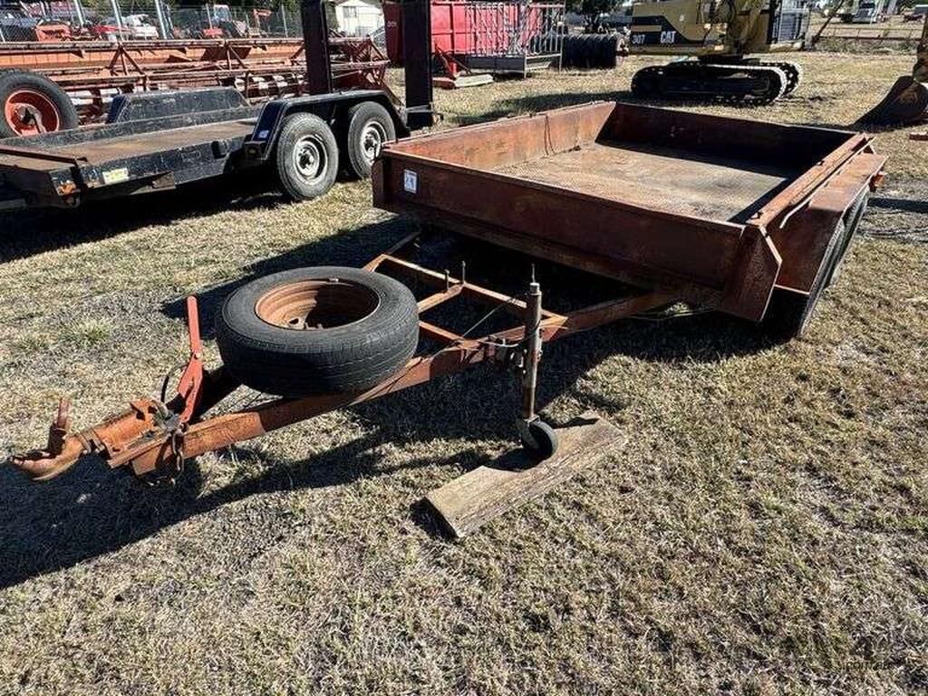 Buy Used Mackay Trailers Dual Axle Box Trailer 2 8x1 85m Box Trailer in ...