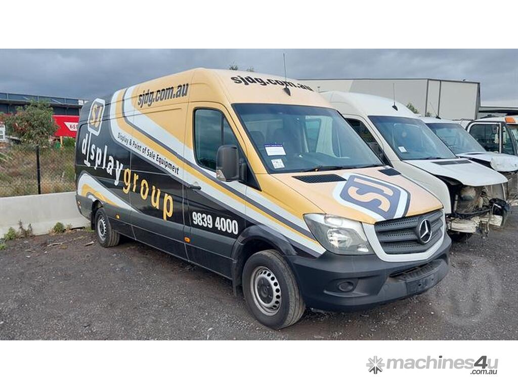 Buy Used mercedes benz SPRINTER Trucks (1117213) - Listed on Machines4u