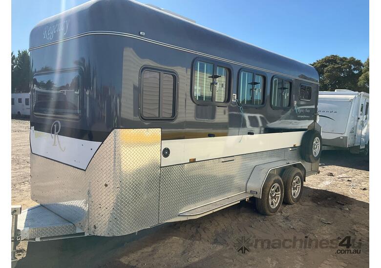 Buy Used 2023 regency floats 2023 Regency Floats Dual Axle Horse Float ...