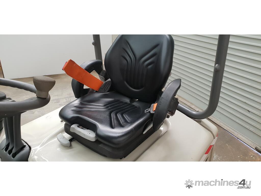 Hire Crown FORKPAC - CROWN SC4000 COUNTERBALANCE FORKLIFT Forklifts and ...