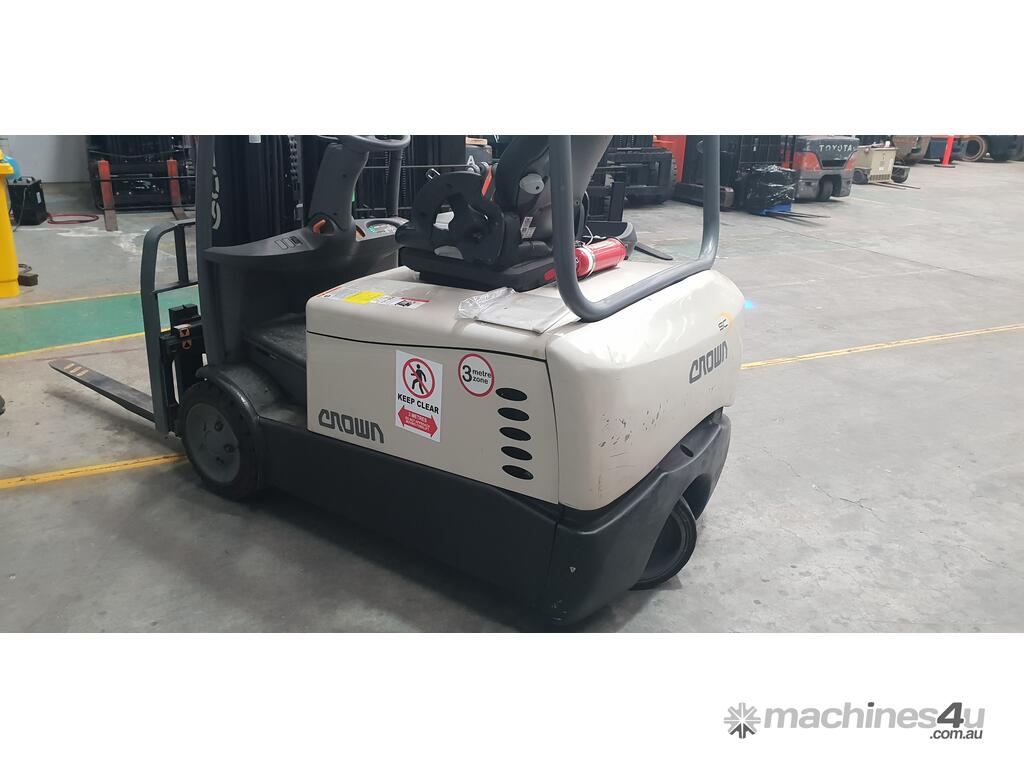 Hire Crown FORKPAC - CROWN SC4000 COUNTERBALANCE FORKLIFT Forklifts and ...