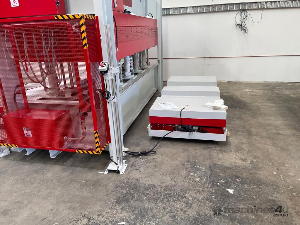 New 2025 Rhino Panel Equipment NEW RHINO 3 DAYLIGHT 150T 3050 1300 ...