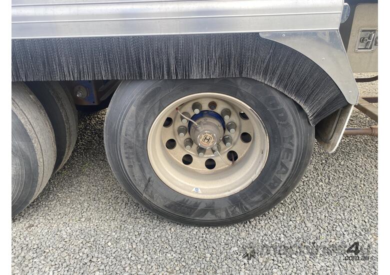 Buy Used 2019 glt 2019 Graham Lusty Drop Deck Tipping B Trailer ...