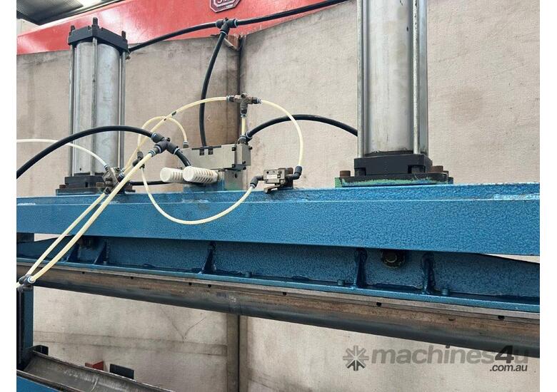 Used press HVAC Ducting Turning Vane Press HVAC & Ductwork Fabrication ...