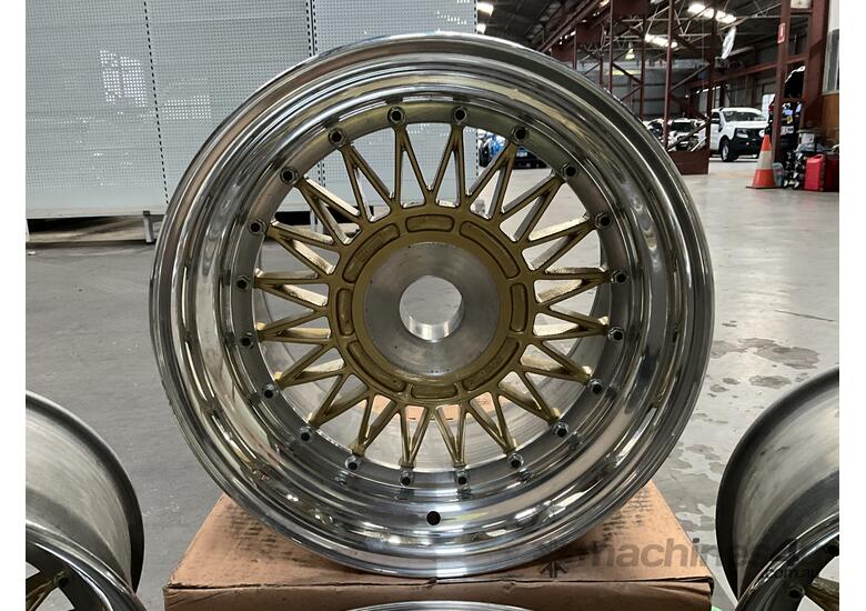 Used Full Set Of Simmons 3 Piece Wheels (1119714) - Listed on Machines4u