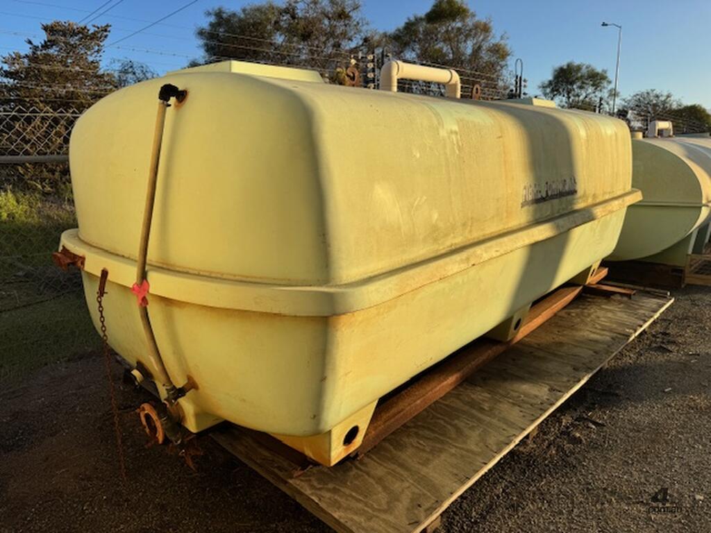 Used Custom Tank 9000L Fibre Glass (1142114) - Listed on Machines4u