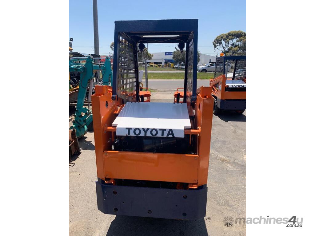 Used Toyota SDK4 Skid Steer Loaders (861414)