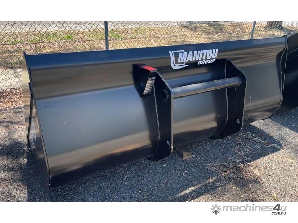 New manitou 1 5 GP Bucket 2450mm Telehandler Buckets in , VIC