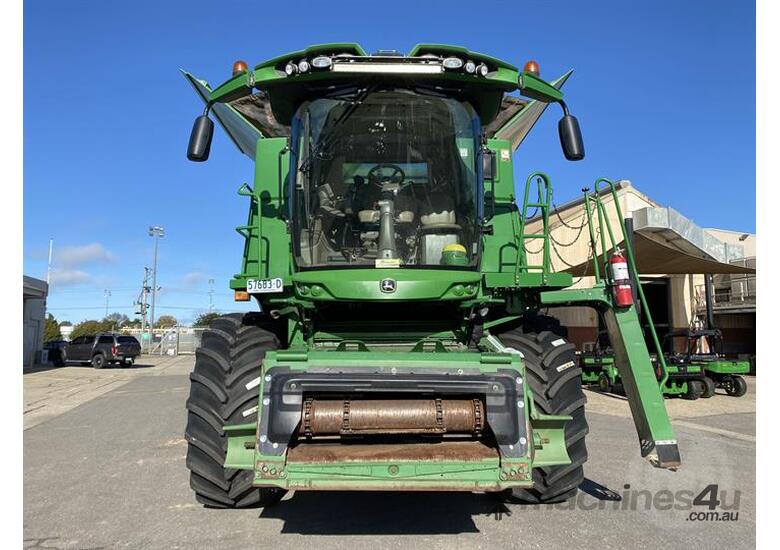 Used John Deere John Deere S680 4WD Combine Harvester in , - Listed on ...