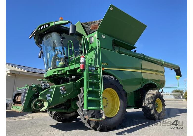 Used John Deere John Deere S680 4WD Combine Harvester in , - Listed on ...