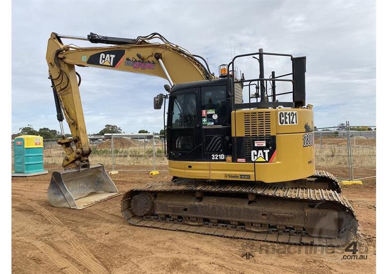 Used Caterpillar 321D Excavator in , - Listed on Machines4u