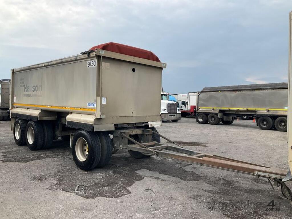 Buy Used 2015 borcat 2015 Borcat Tri Axle Dog Trailer Trailers in , - Listed on Machines4u